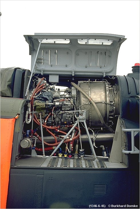 Aviation Images - UH-1 Huey Walkaround