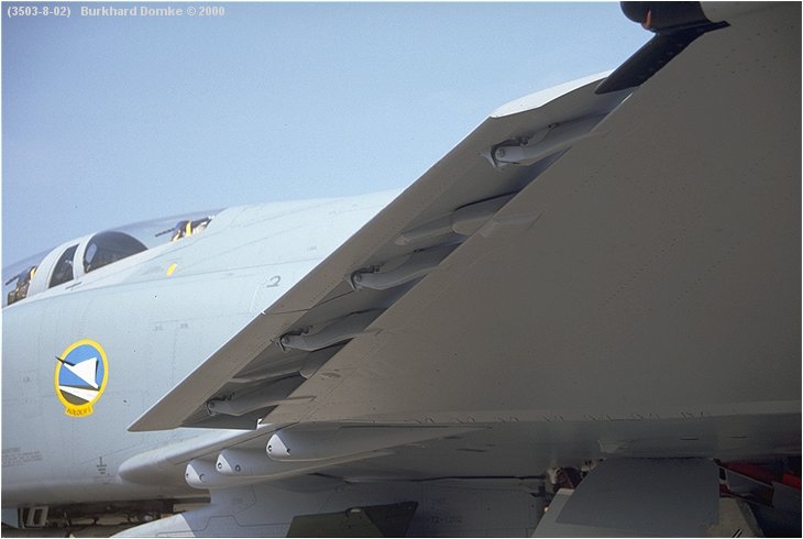 Aviation Images - McDD F-4 Phantom II Walkaround