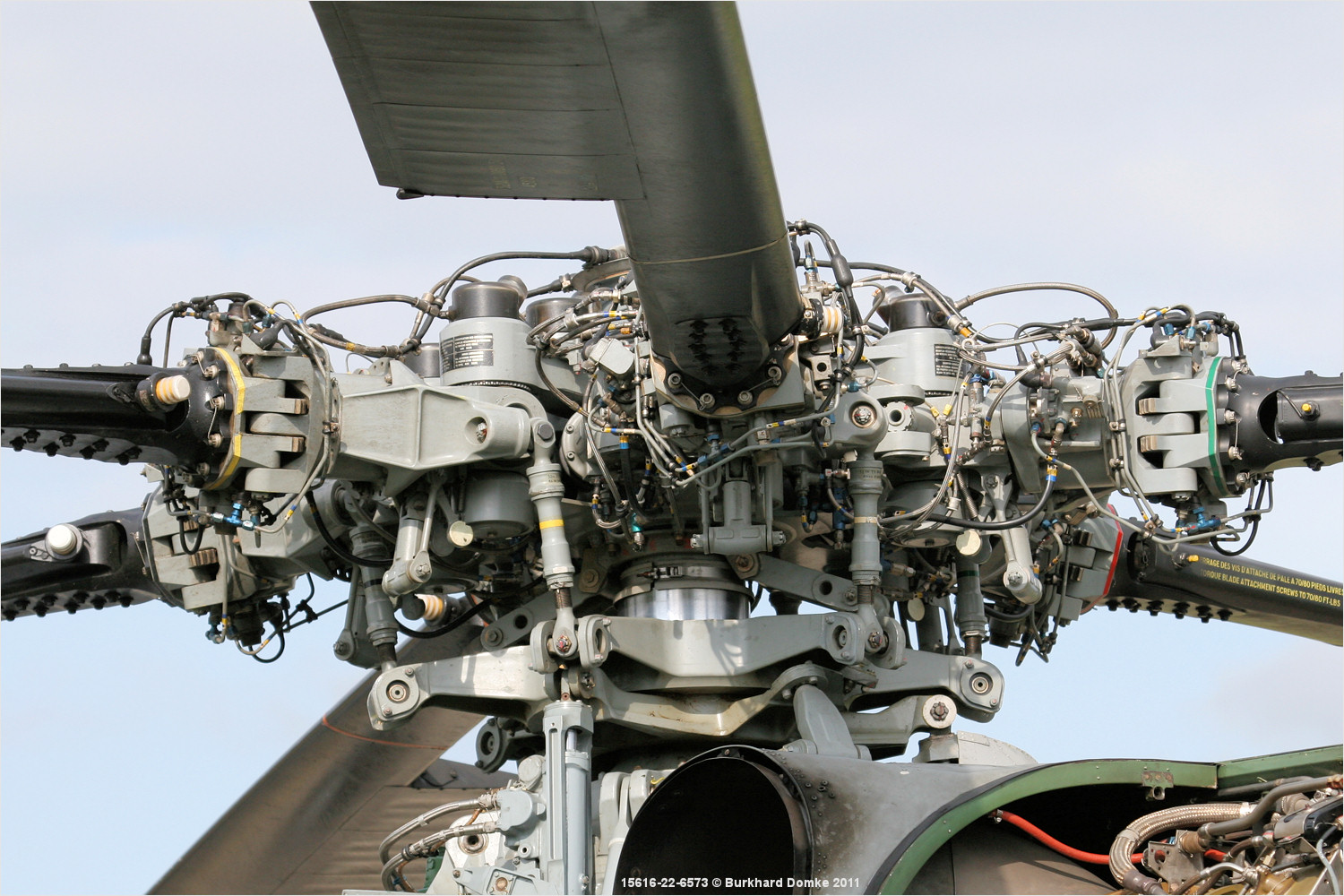 Aviation Images - Aircraft in Detail - Rotorhead Close-up Gallery