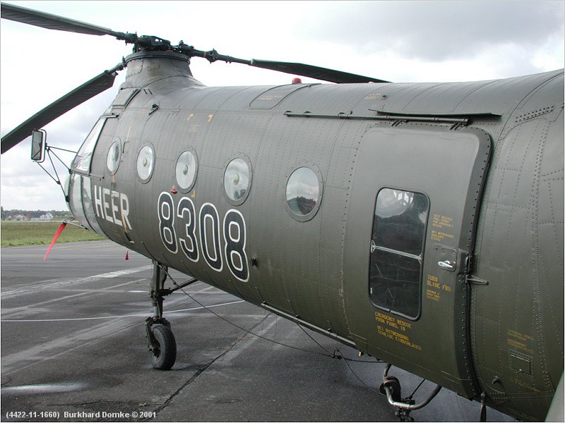 Aviation Images - H-21 Shawnee Walkaround