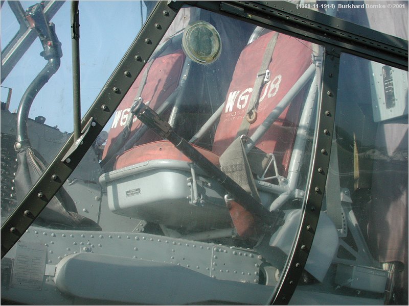 Aviation Images - H-21 Shawnee Walkaround